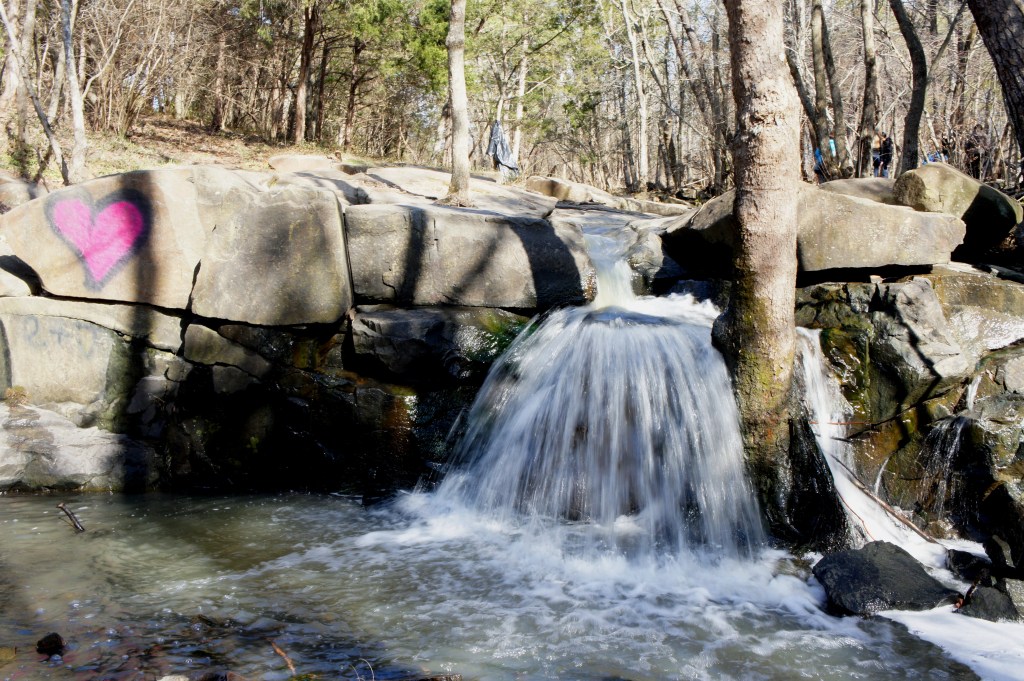Frying Pan Farm Park Loop (Fairfax County Parks, VA) – Live and Let Hike