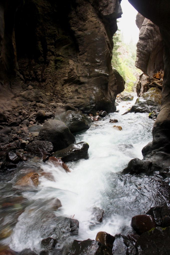 Box Canyon Falls Trail (Box Canyon Park, CO) – Live and Let Hike