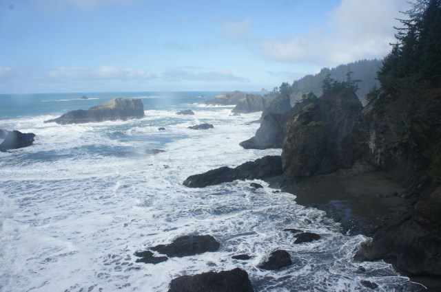 Thunder Rock Cove Loop (Samuel H. Boardman State Scenic Corridor, OR ...