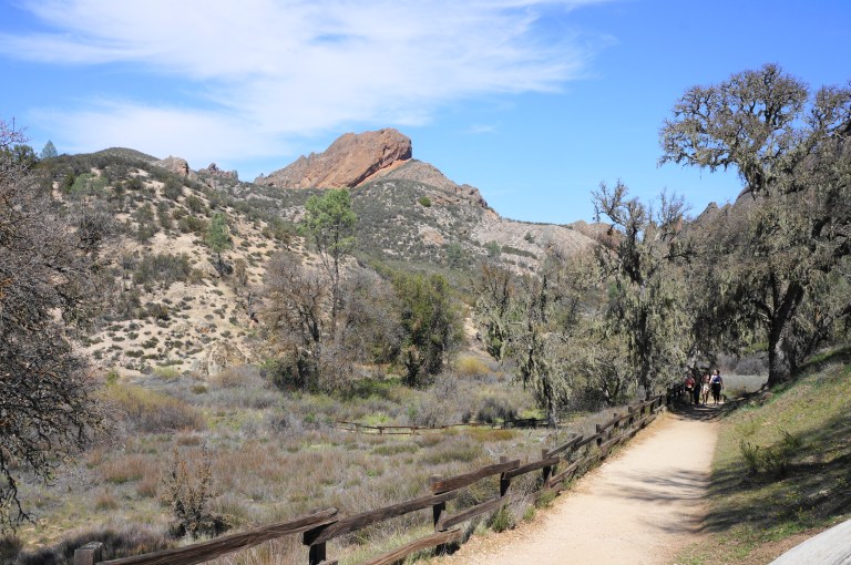 Balconies Cliffs – Balconies Cave Trail Loop (Pinnacles National Park ...