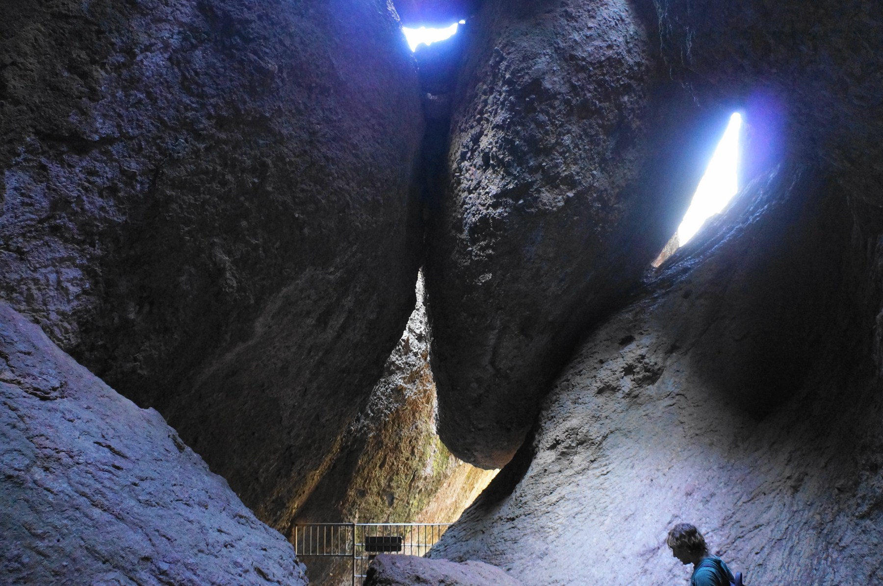 Balconies Cliffs – Balconies Cave Trail Loop (Pinnacles National Park ...
