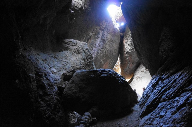 Balconies Cliffs – Balconies Cave Trail Loop (Pinnacles National Park ...