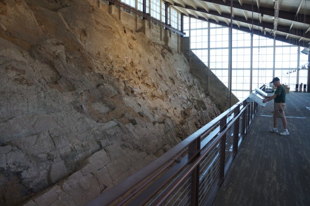 Dinosaur Quarry (Dinosaur National Monument, UT) – Live and Let Hike