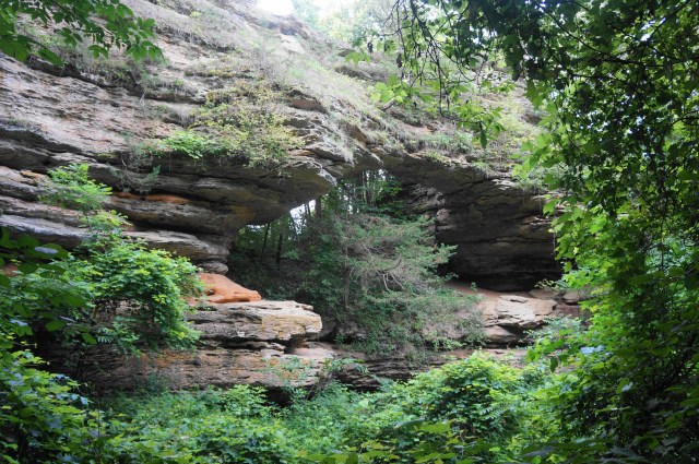 Natural Bridge Loop (Natural Bridge State Park, WI) – Live and Let Hike