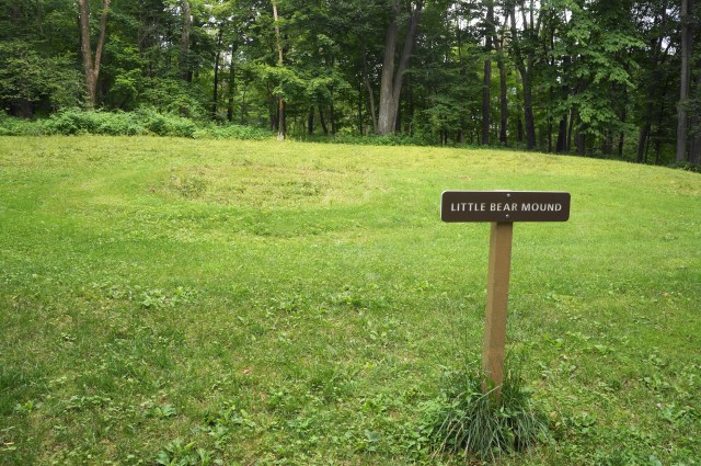 Fire Point Loop (Effigy Mounds National Monument, IA) – Live and Let Hike