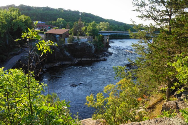 Pothole Trail (Interstate Park, WI) – Live and Let Hike