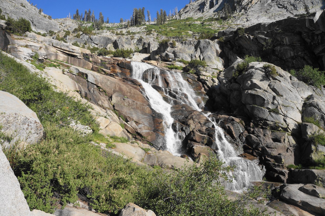 Tokopah Falls Trail (Sequoia National Park, CA) – Live and Let Hike